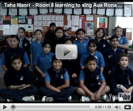 Mrs Raman's Cool Kids: Taha Maori – learning Rona and the Moon Song 09 June ‘09